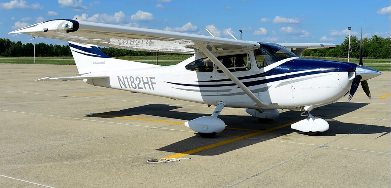 Cessna 182T - Přehled letadel - Aeroweb.cz