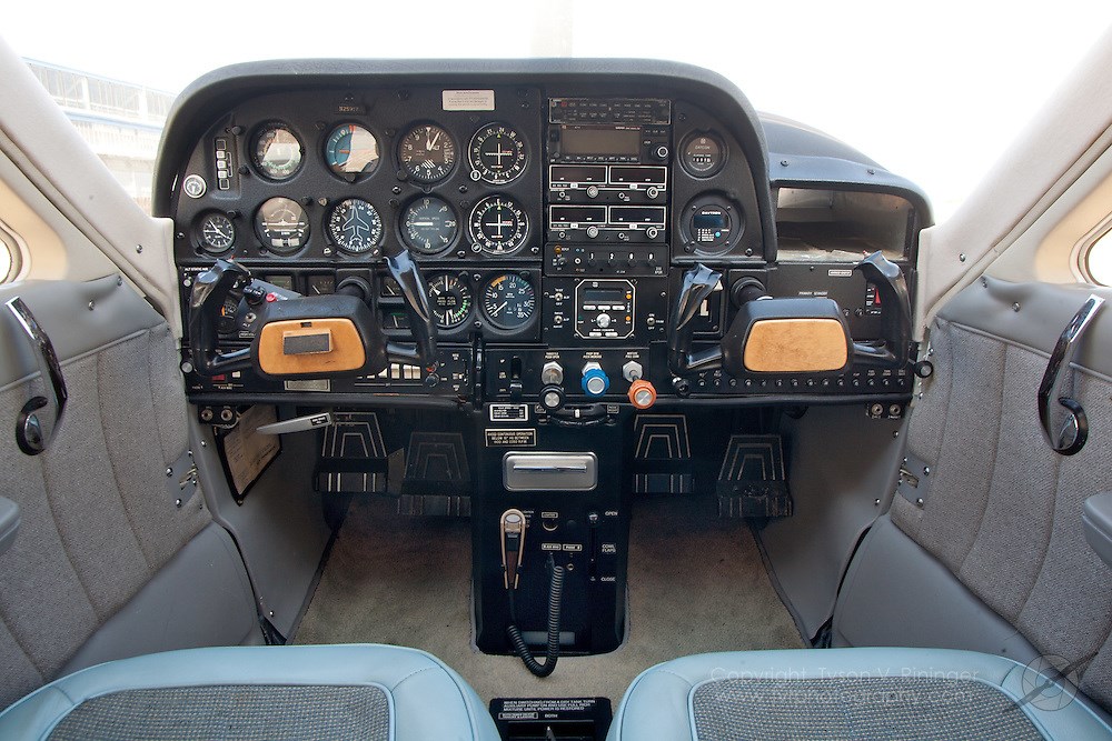 Cessna 177RG Cardinal - Přehled letadel - Aeroweb.cz