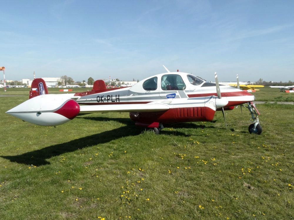 L200 Morava - Přehled letadel - Aeroweb.cz