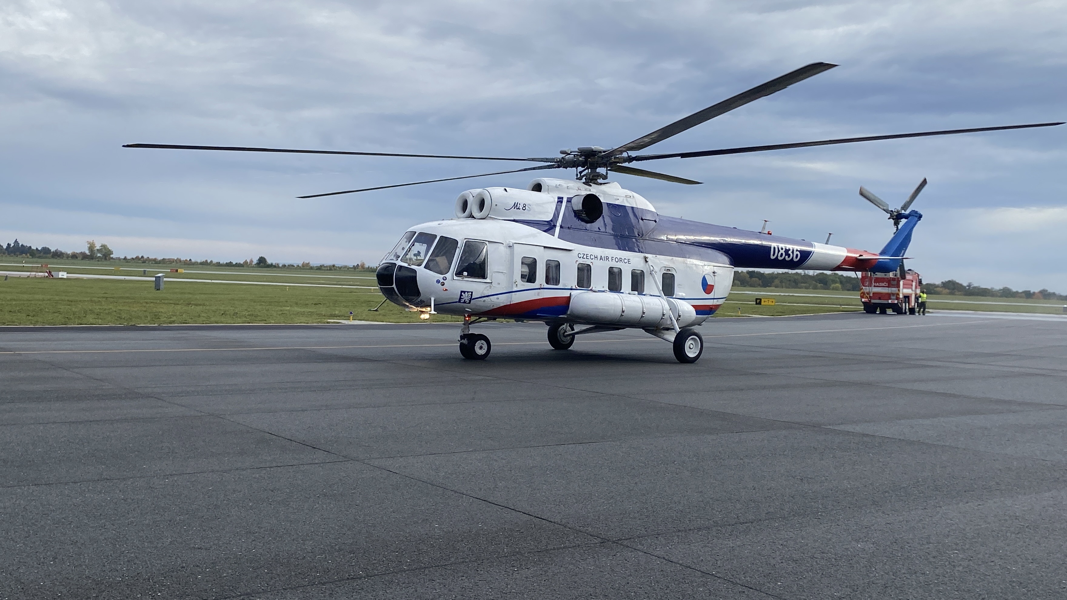 Konec další legendy na českém nebi: poslední let salonního Mi-8 ...