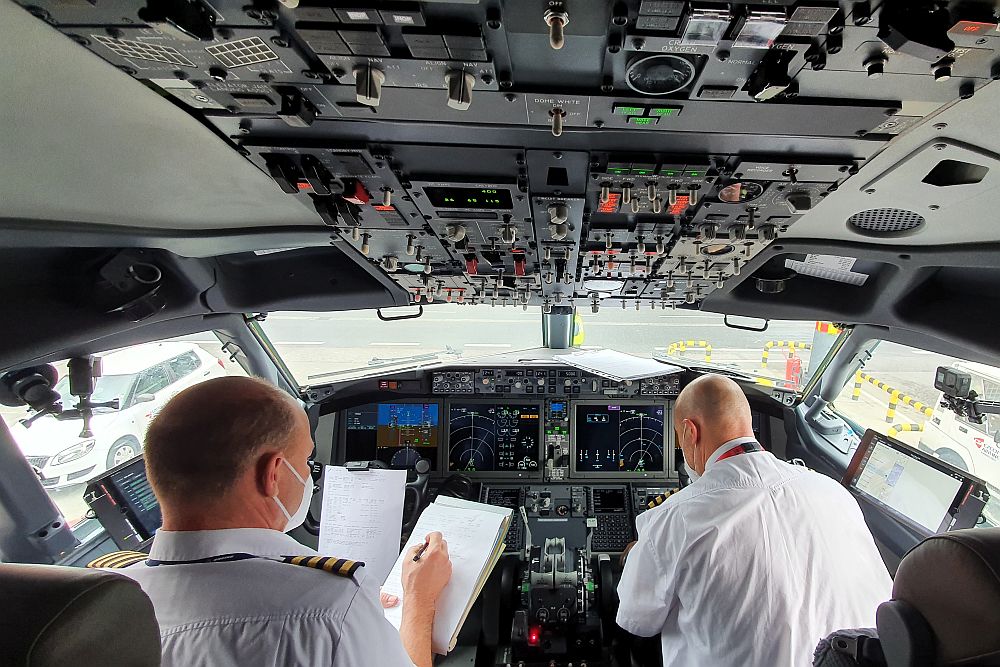 VIDEO: Z Prahy na Gran Canaria v kokpitu Boeingu 737 MAX 8 - Aeroweb.cz